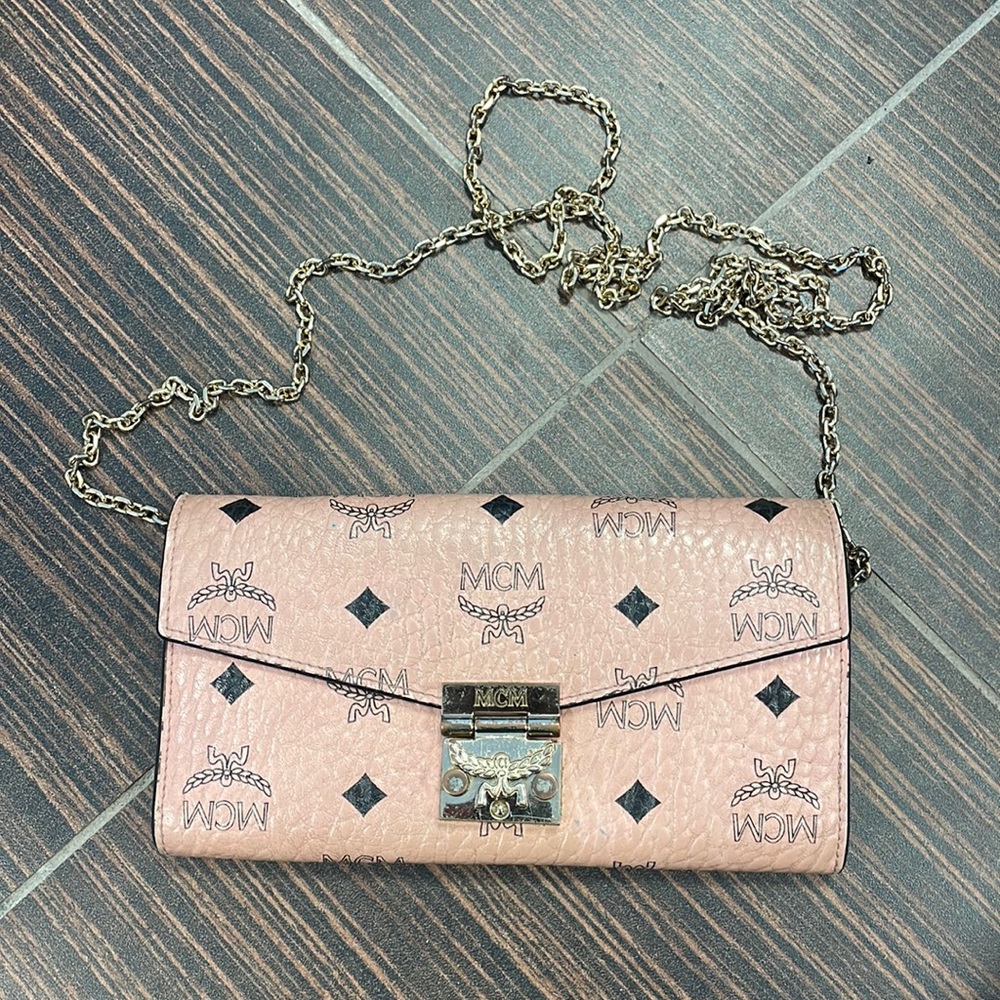 Mcm Millie Chain Soft Pink Logo Crossbody - Gem